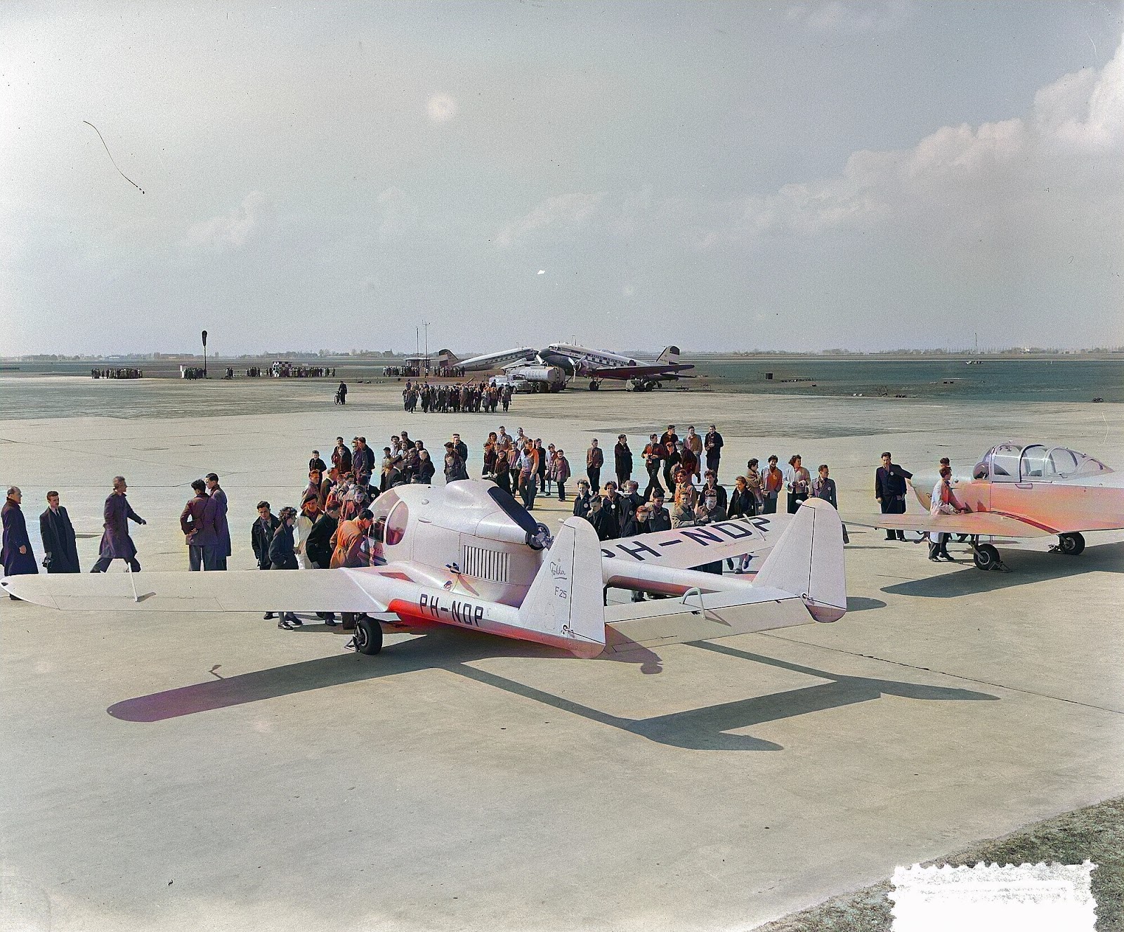 Custom Aircraft Models: Exploring The Fokker F.25